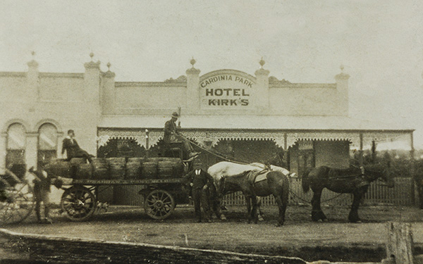 Residents of Upper Beaconsfield and surrounding areas - Cardinia Park Hotel